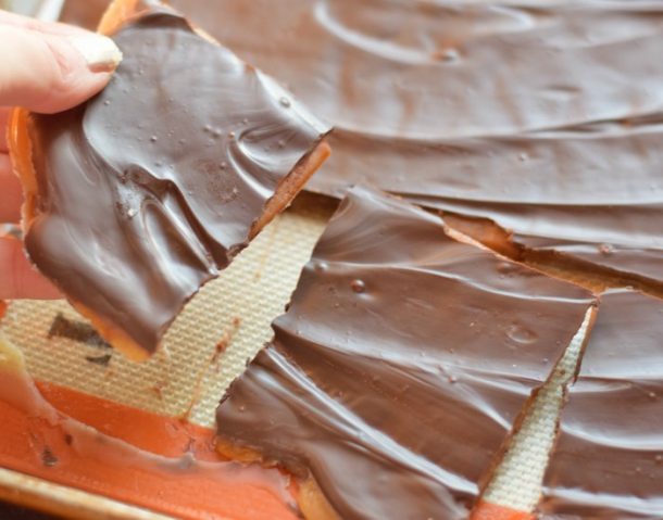 English Toffee Recipe: Easy Homemade Candy for Beginners