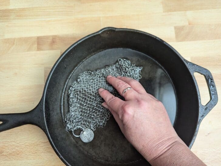 Rusty Cast Iron? It's Ok - You Can Fix It