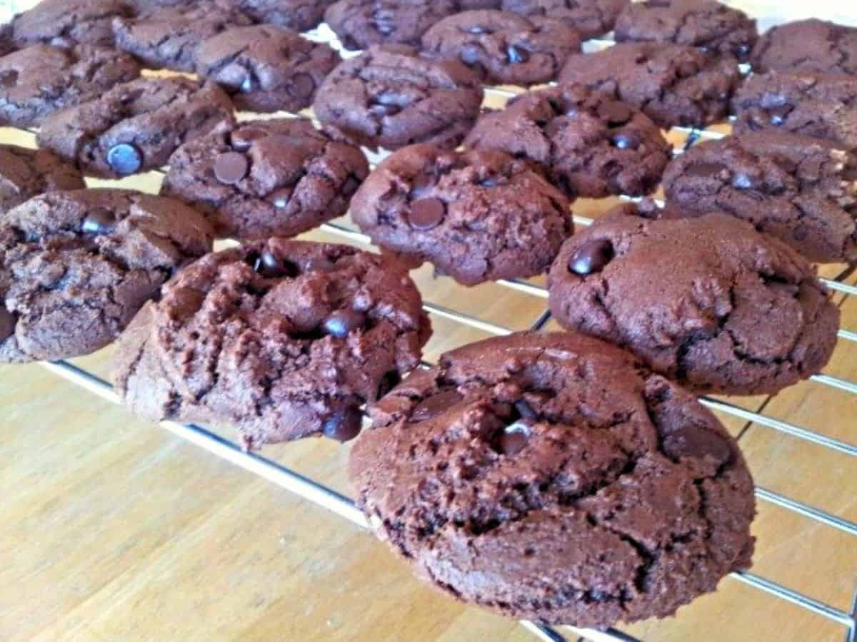 27 Irresistible Cookie Recipes to Fill Your Cookie Jar